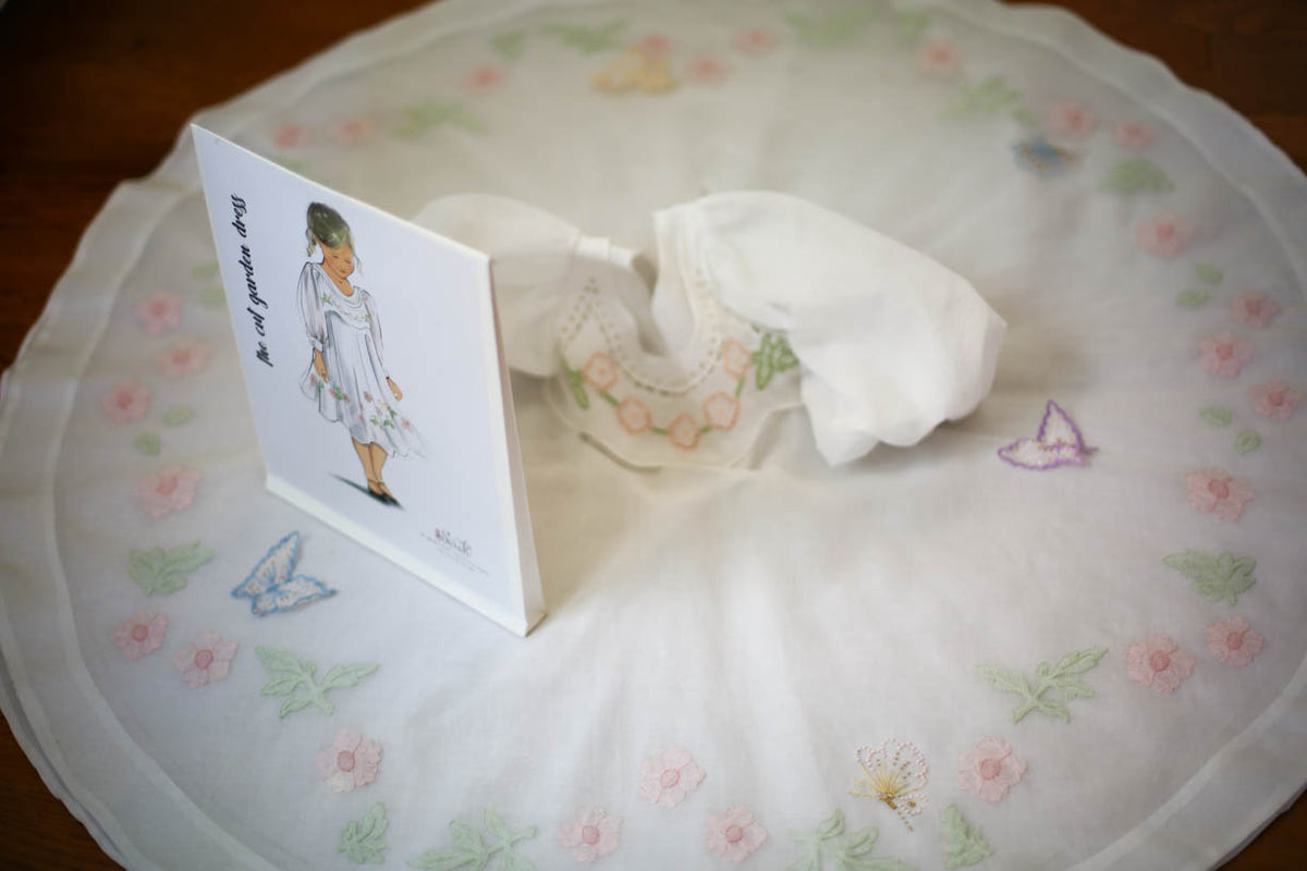 the cut garden dress tissue pattern - Sarah Classic Sewing